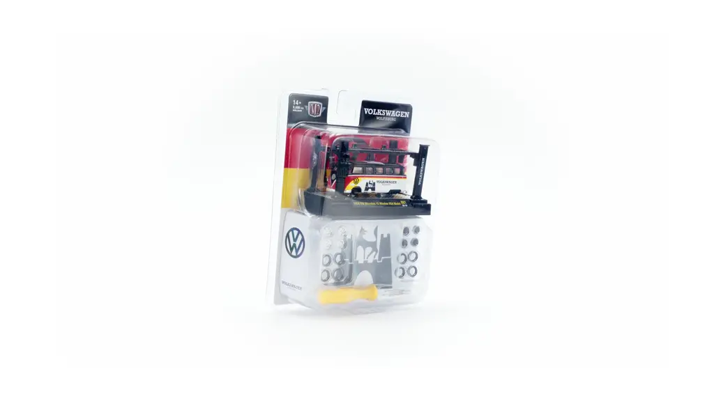 M2 Machines Toy Snap Together Metal Die Cast Model Kit Series 1:64 ...