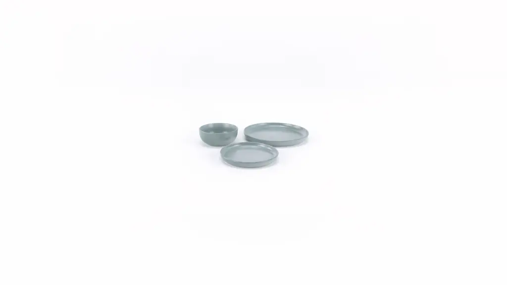 Free Shipping! Thyme & Table Caspian Green 12-Piece Ceramic Dinnerware ...
